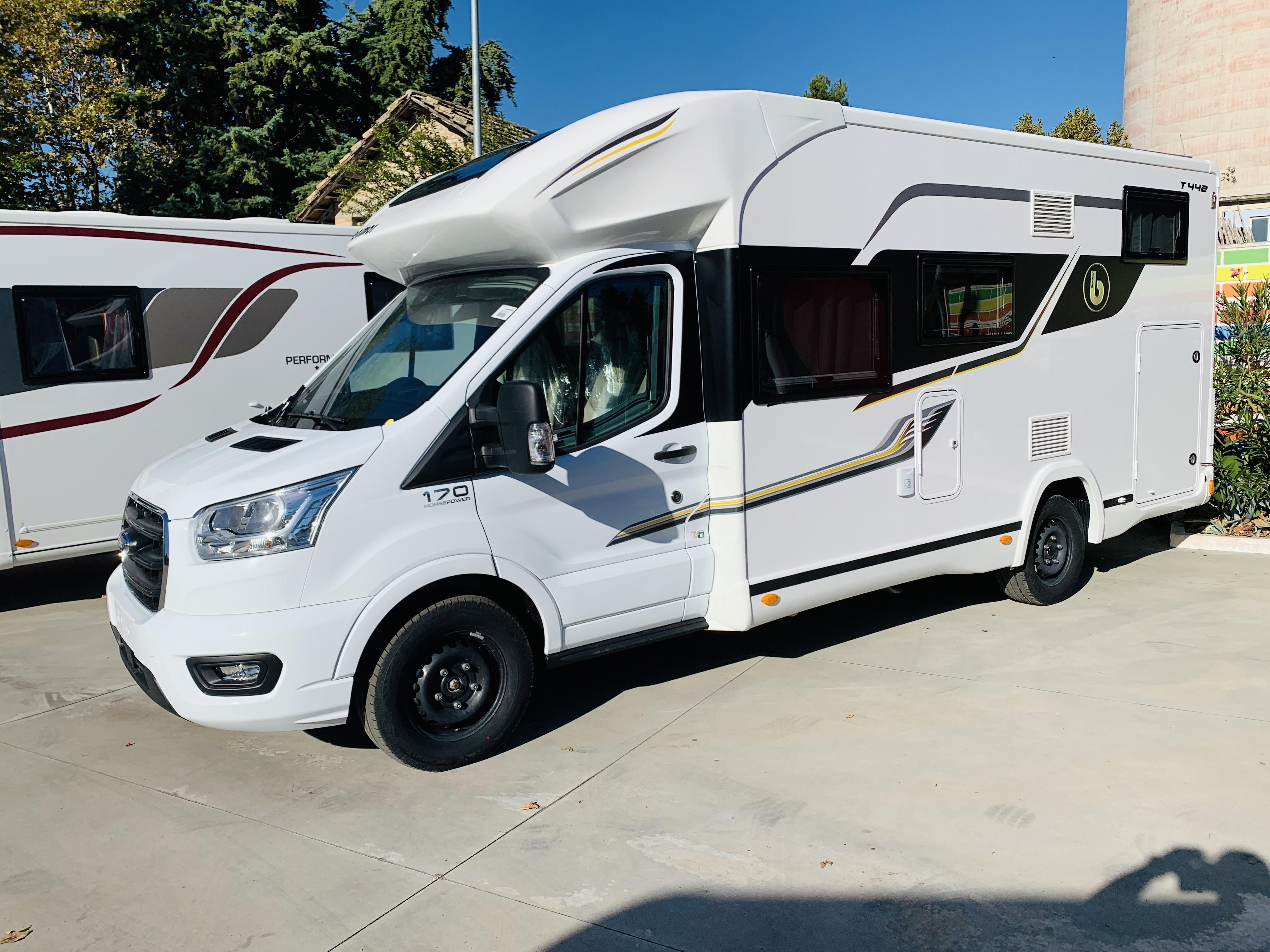 Camper Nuovo Semintegrale Benimar TESSORO 442 2022 Autostore Abruzzo ...