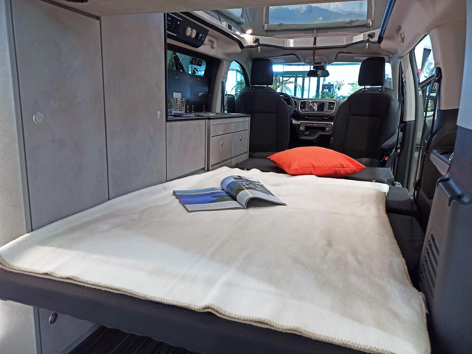 Camper Nuovo Van, furgonato Crosscamp Flex 2022 VR Camper Druento ...