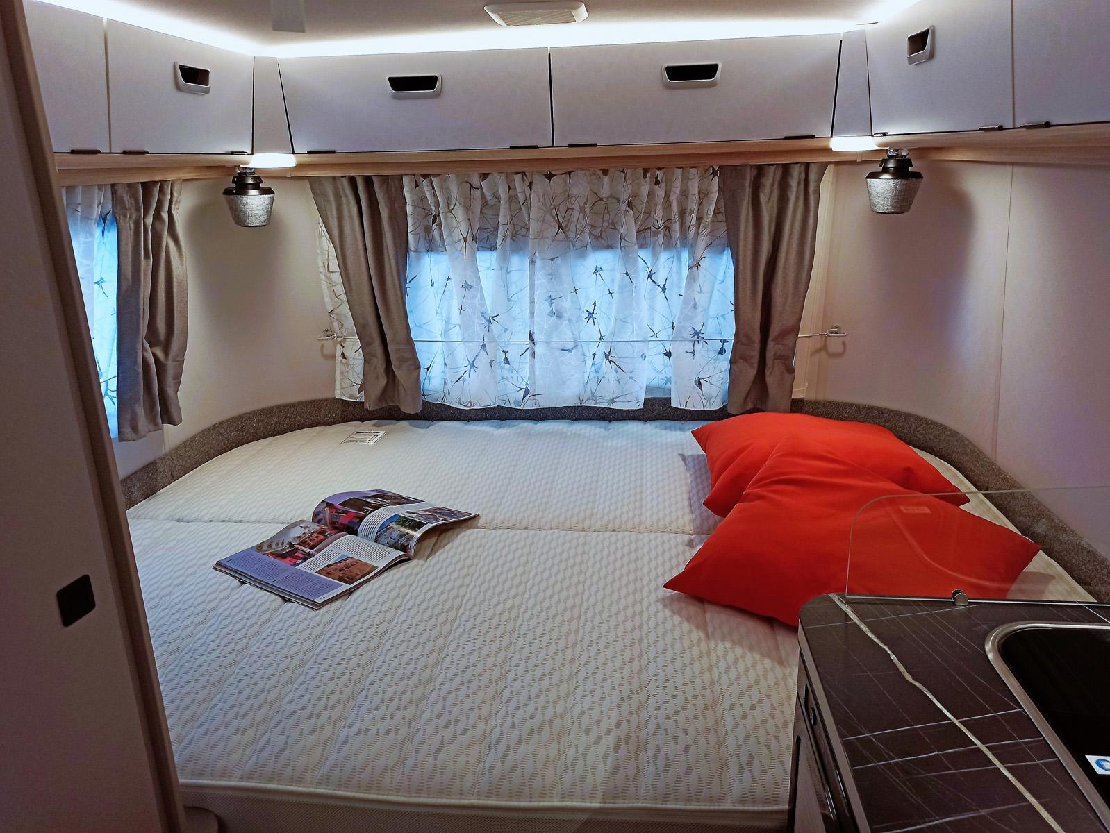Km. 0 Caravan Eriba Touring 310 2025 VR Camper Druento | CamperOnLine
