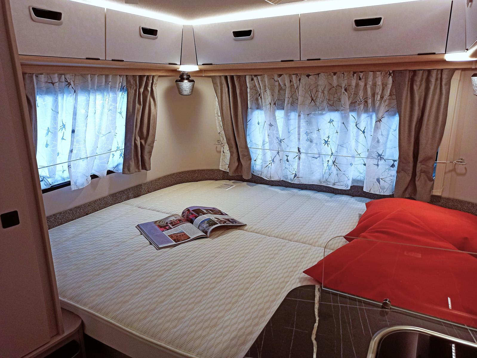 Km. 0 Caravan Eriba Touring 310 2025 VR Camper Druento | CamperOnLine