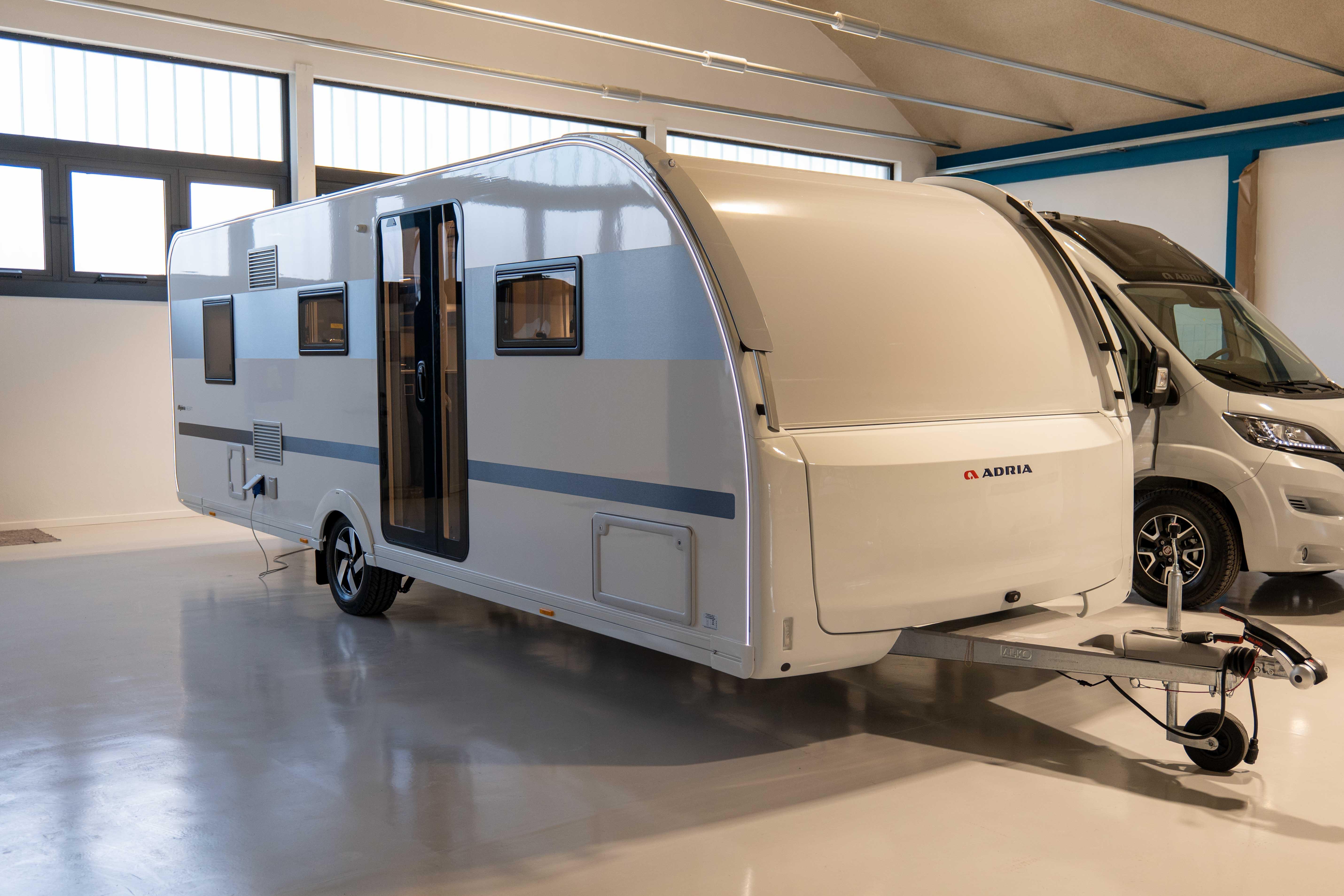 Nuovo Caravan Adria ALPINA 663 PT Frattin Auto Cassola | CamperOnLine