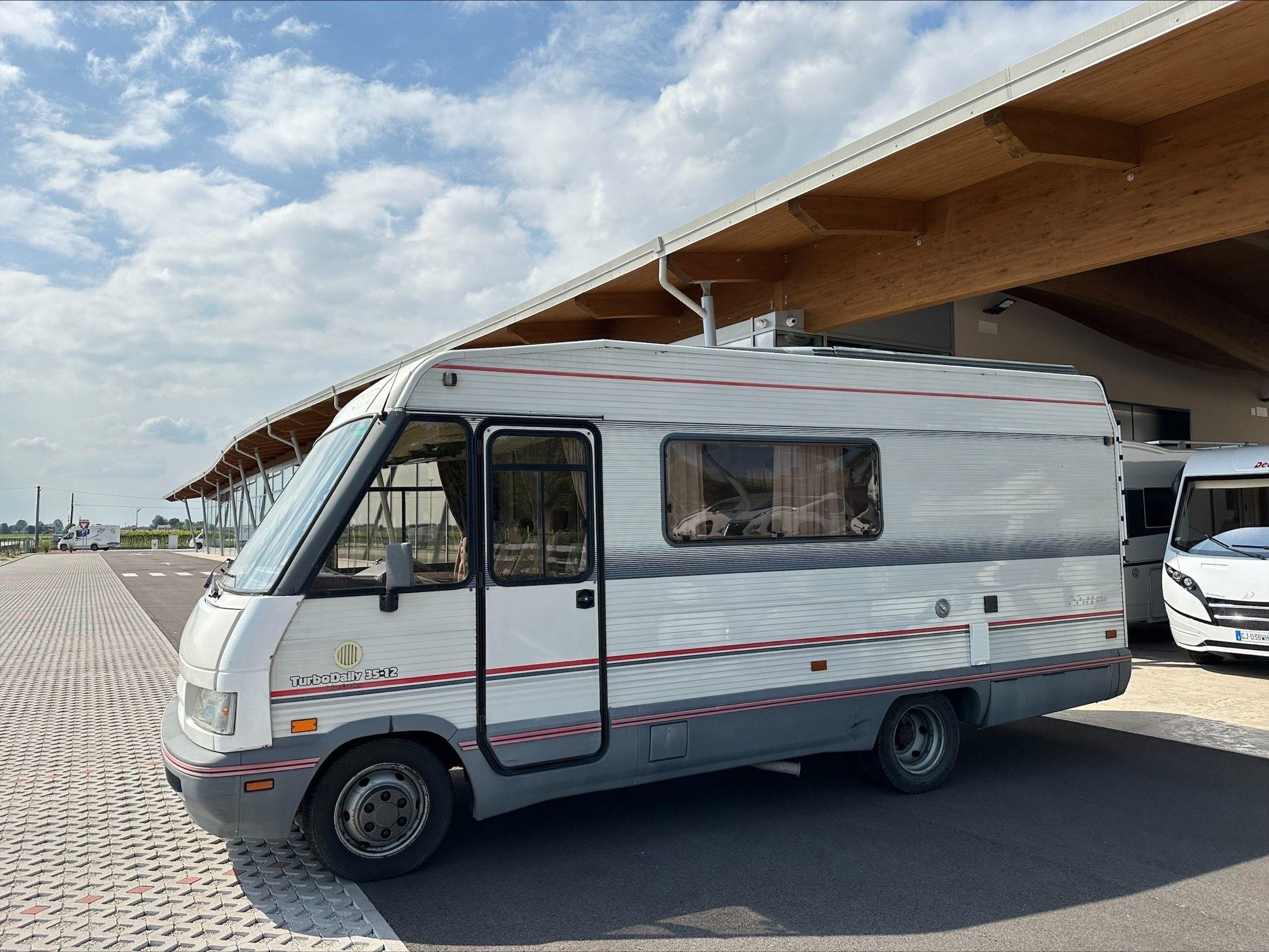Camper Usato Motorhome Arca EUROPA 603 1992 Guglielmi Autocaravan ...