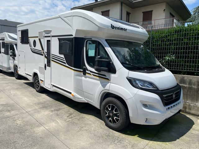 Camper Nuovo Semintegrale Benimar Benimar Mileo 263 230 140cv ARDN ...