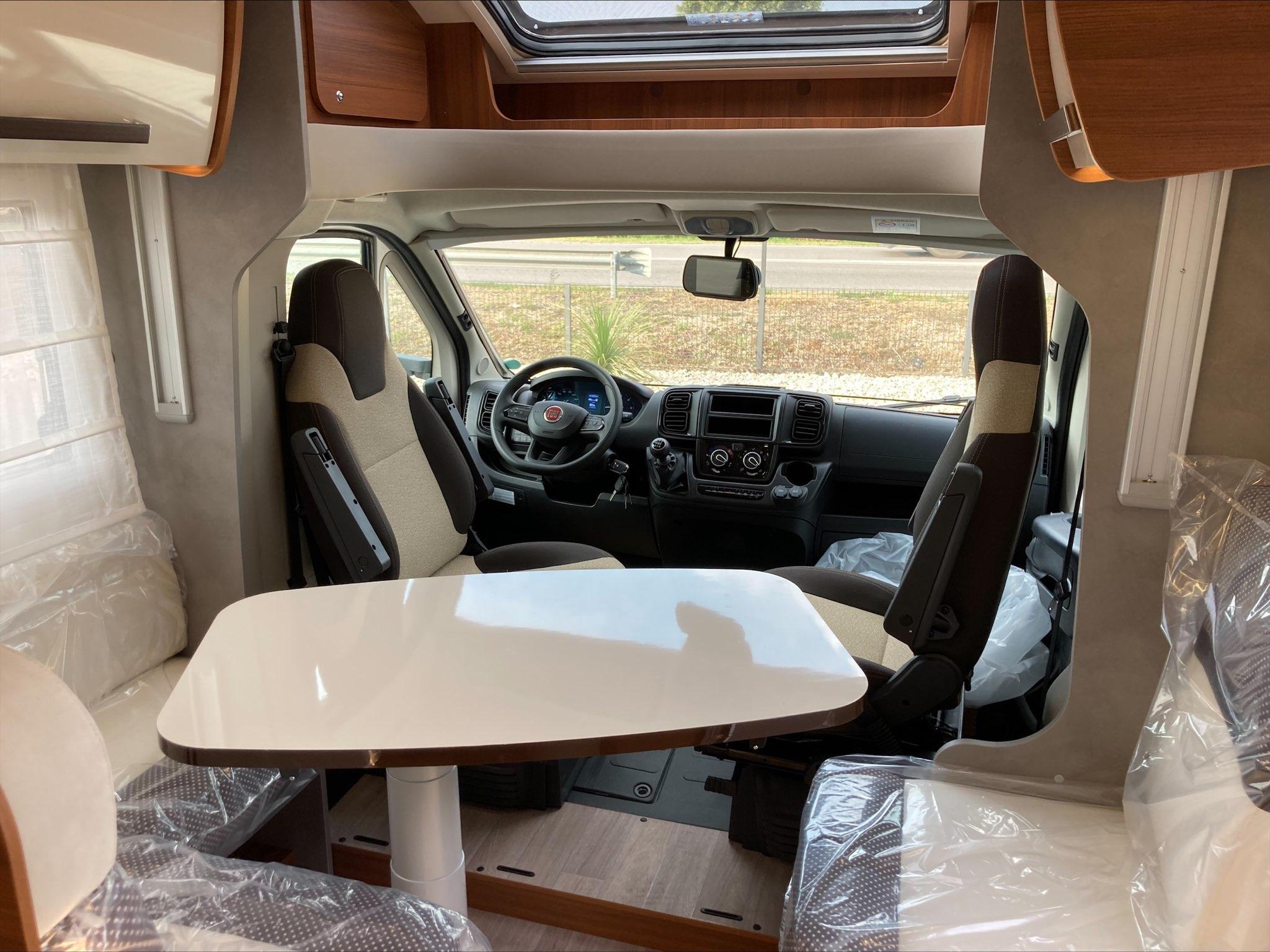 Camper Nuovo Semintegrale Elnagh BARON 565 Guglielmi Autocaravan Lonigo ...