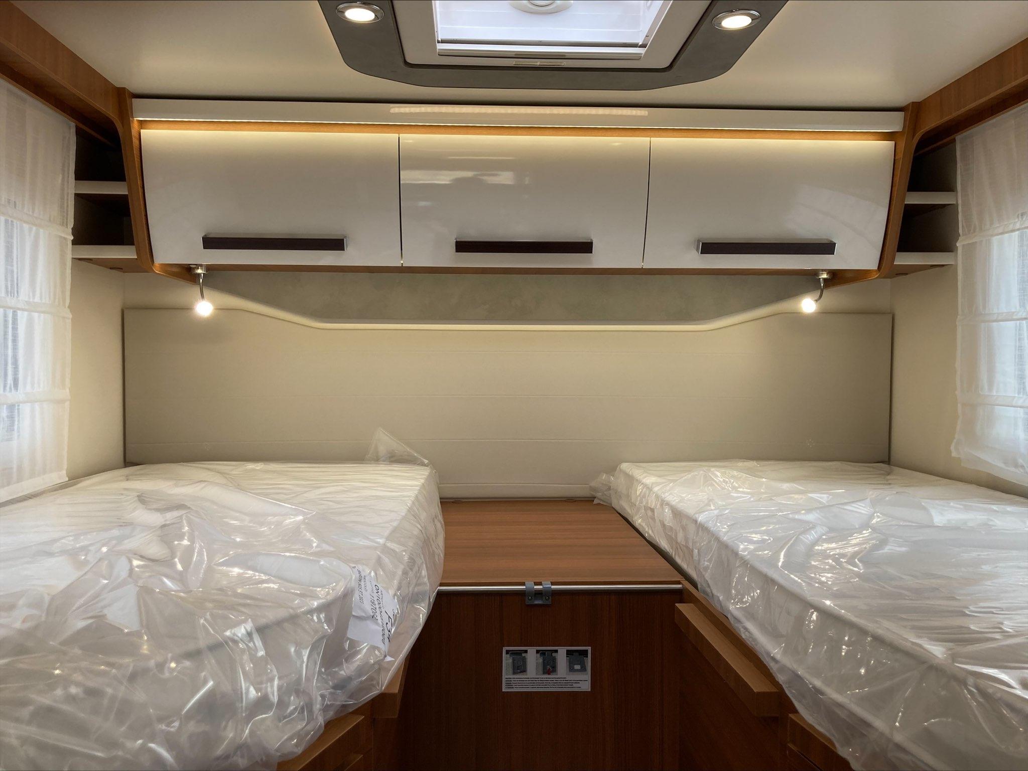 Camper Nuovo Semintegrale Elnagh BARON 565 Guglielmi Autocaravan Lonigo ...