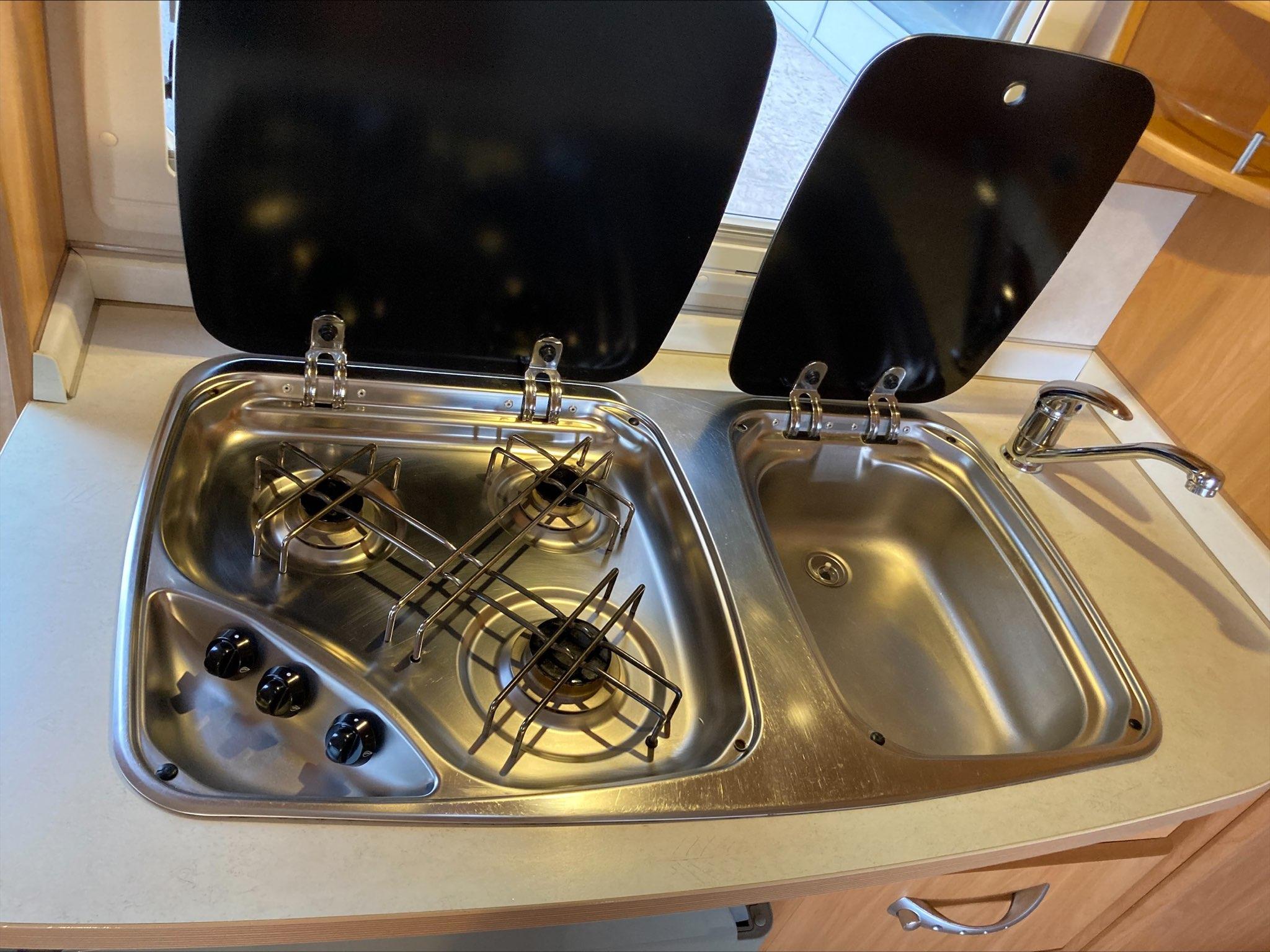 Camper Usato Mansardato Chausson WELCOME 8 2004 Guglielmi Autocaravan ...