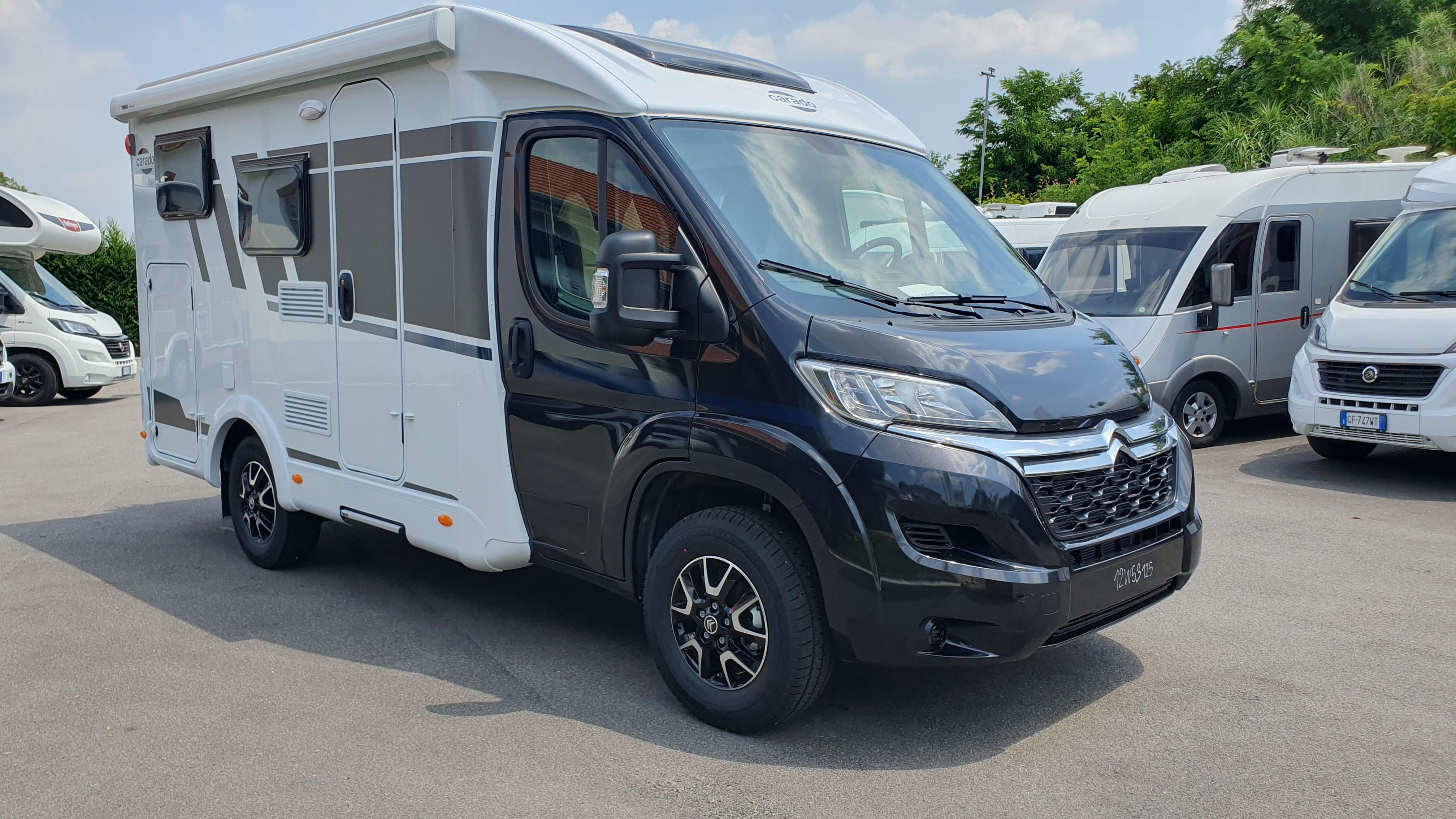 Camper Nuovo Semintegrale Carado V132 Pro 2023 Monzacamper Monza ...