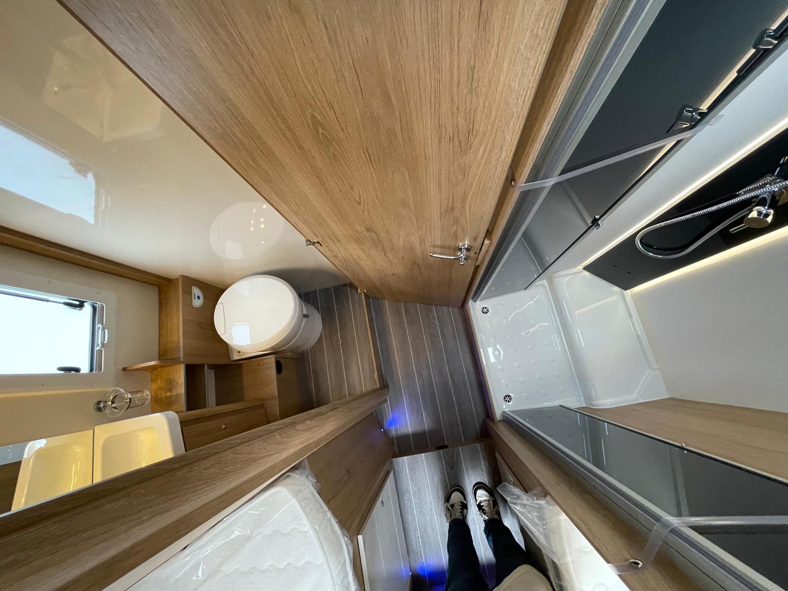 Camper Nuovo Motorhome Roller Team Zefiro 287 Integral 2024 Lusso ...