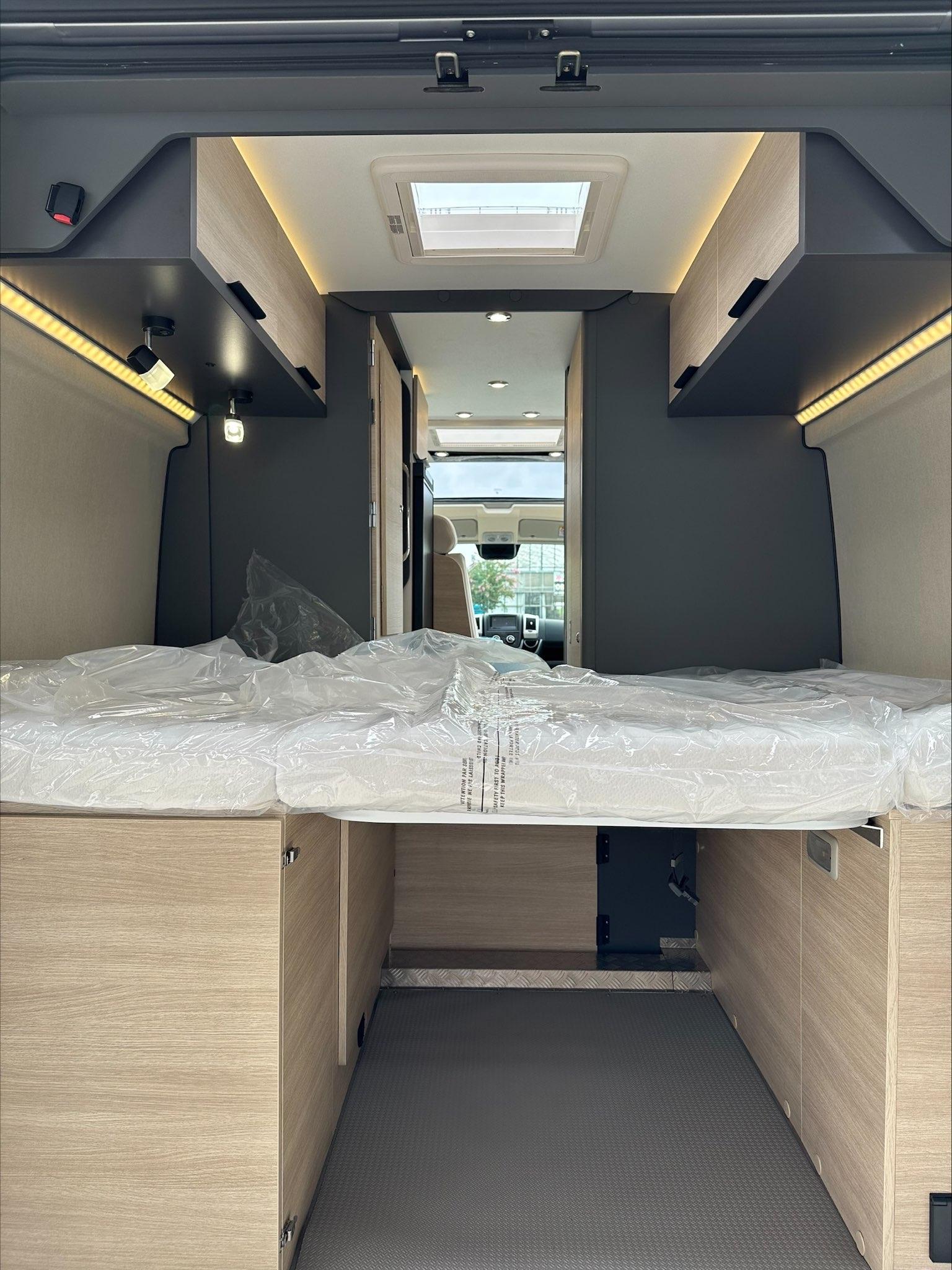 Camper Nuovo Van, furgonato Dreamer D55 - stagione 2024 Guglielmi ...