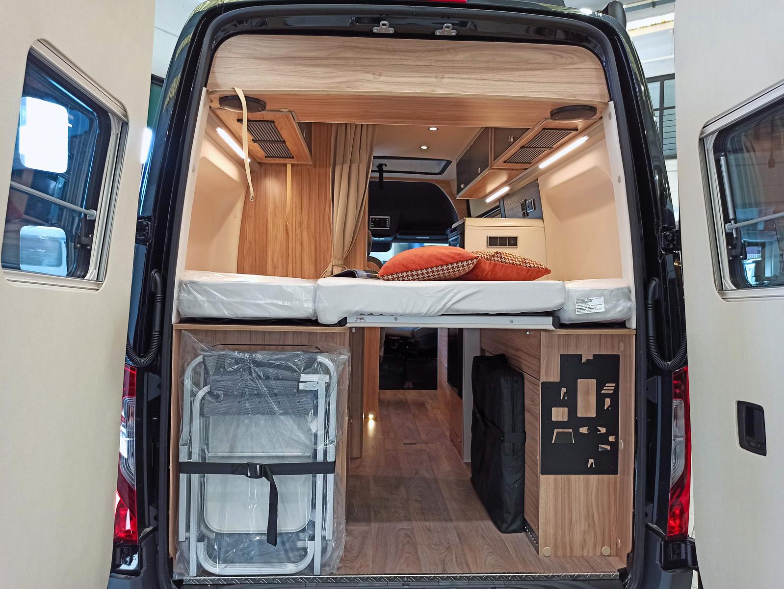 Camper Nuovo Van, furgonato Hymer Grand Canyon S Crossover 2023 VR ...