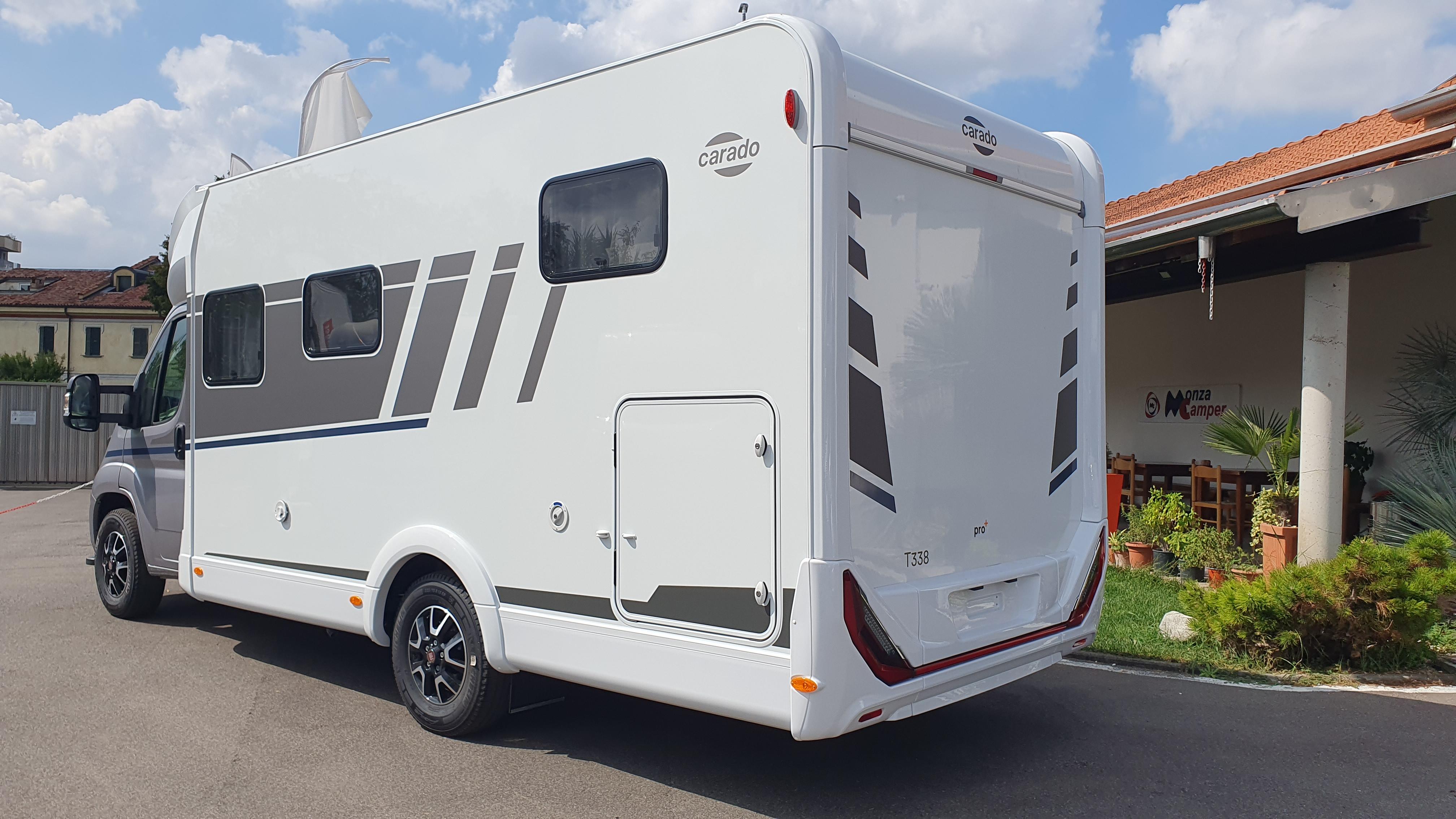 Camper Nuovo Semintegrale Carado T338 2023 Monzacamper Monza | CamperOnLine