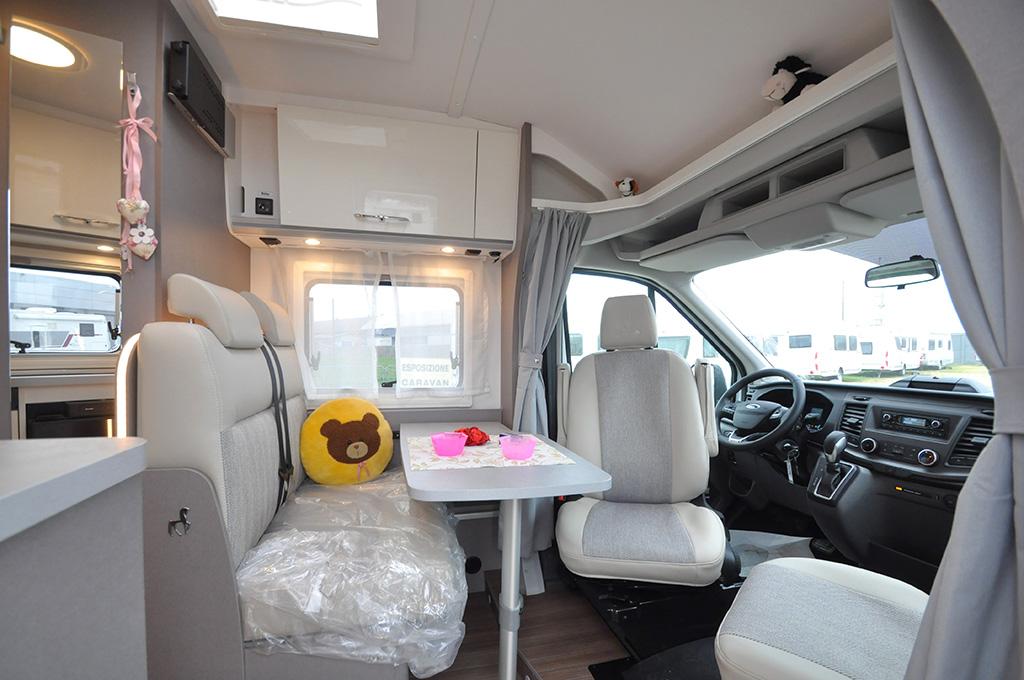 Camper Nuovo Semintegrale Etrusco V 5.9 DF CAMBIO AUTOMATICO Linea 80 ...