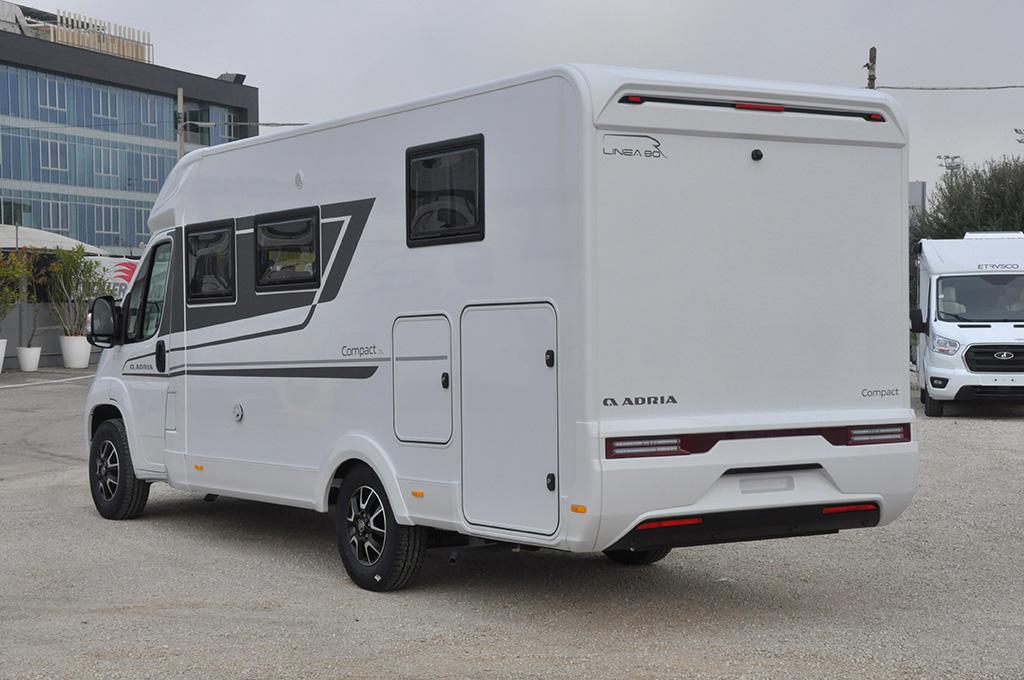Camper Nuovo Semintegrale Adria Compact DL Linea 80 Campalto | CamperOnLine