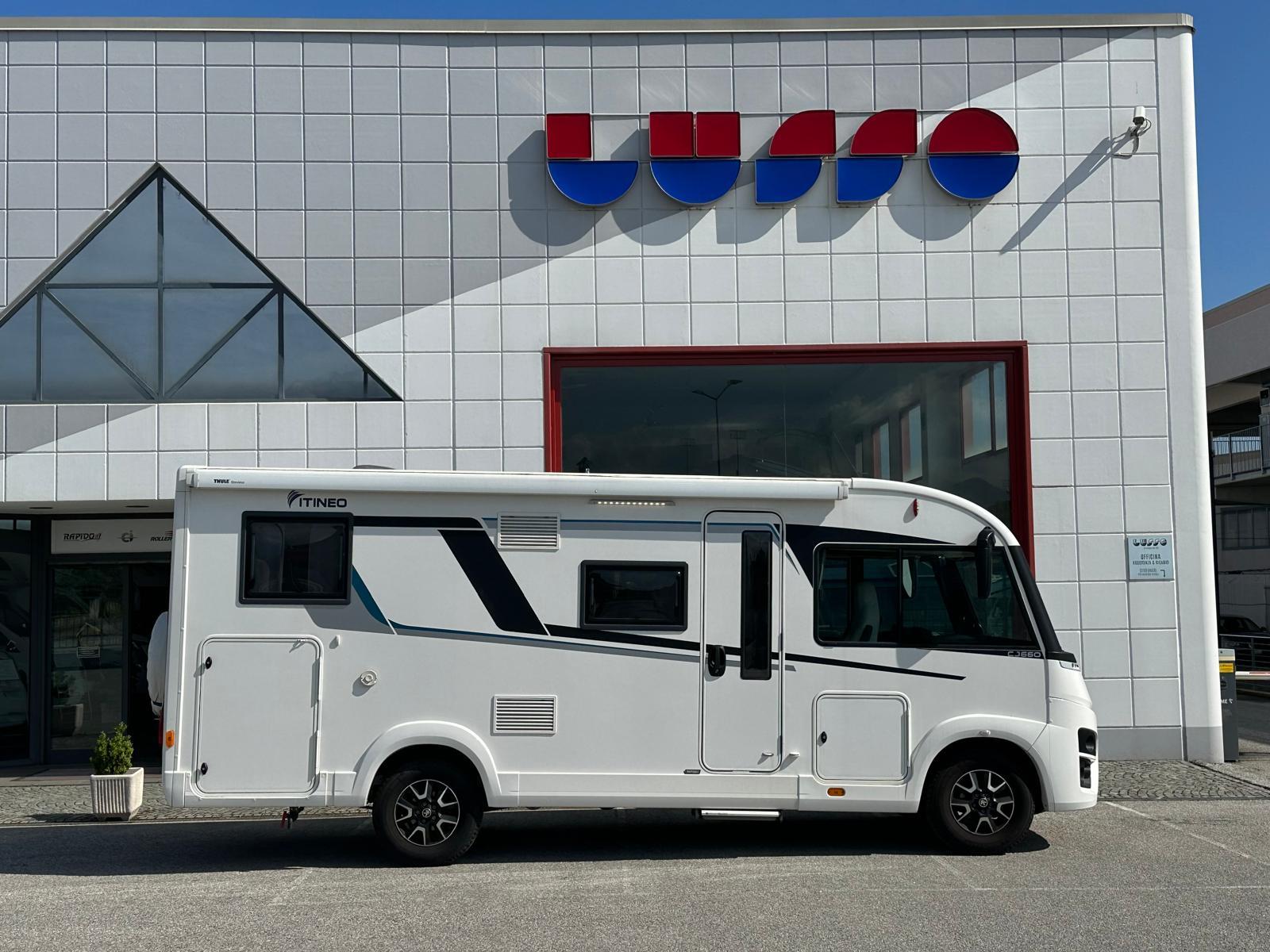 Camper Usato Motorhome Itineo CJ660 2022 Lusso Caravan S. Rocco ...