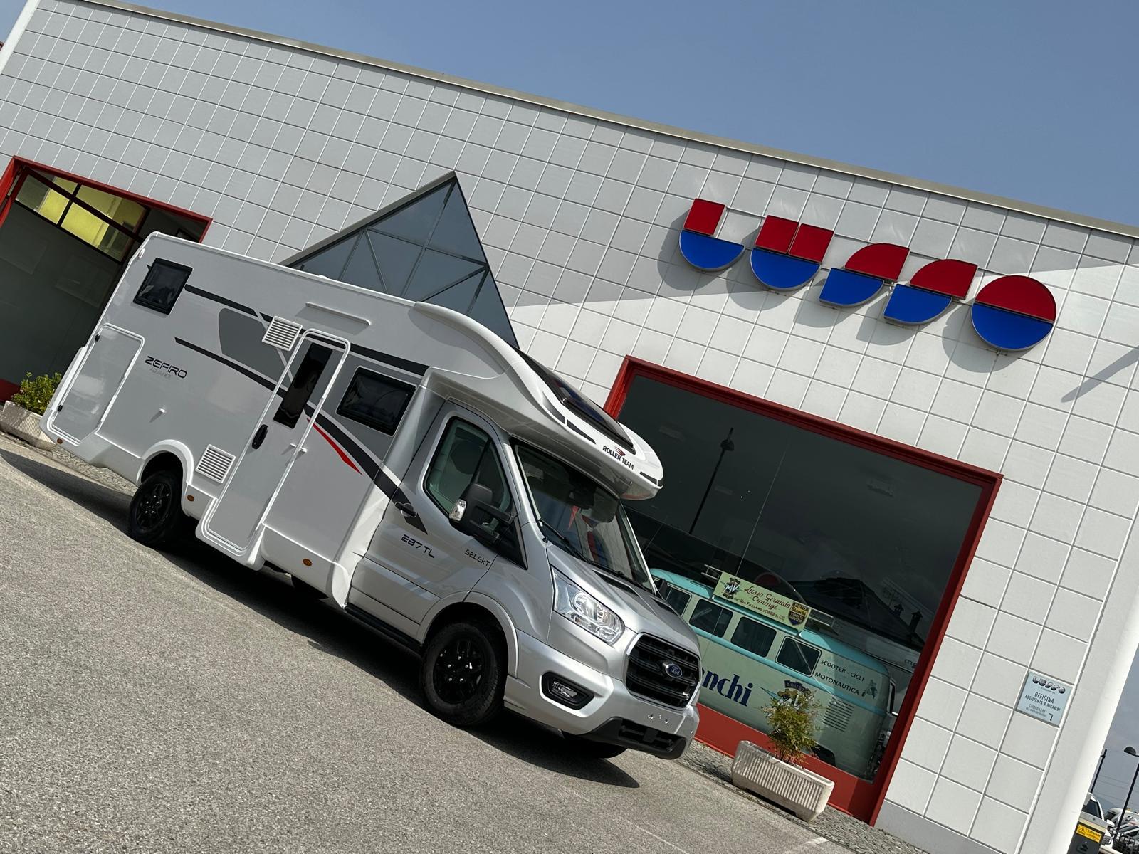 Camper Autocaravan Motorhome Caravan Nuovi - Lusso Caravan