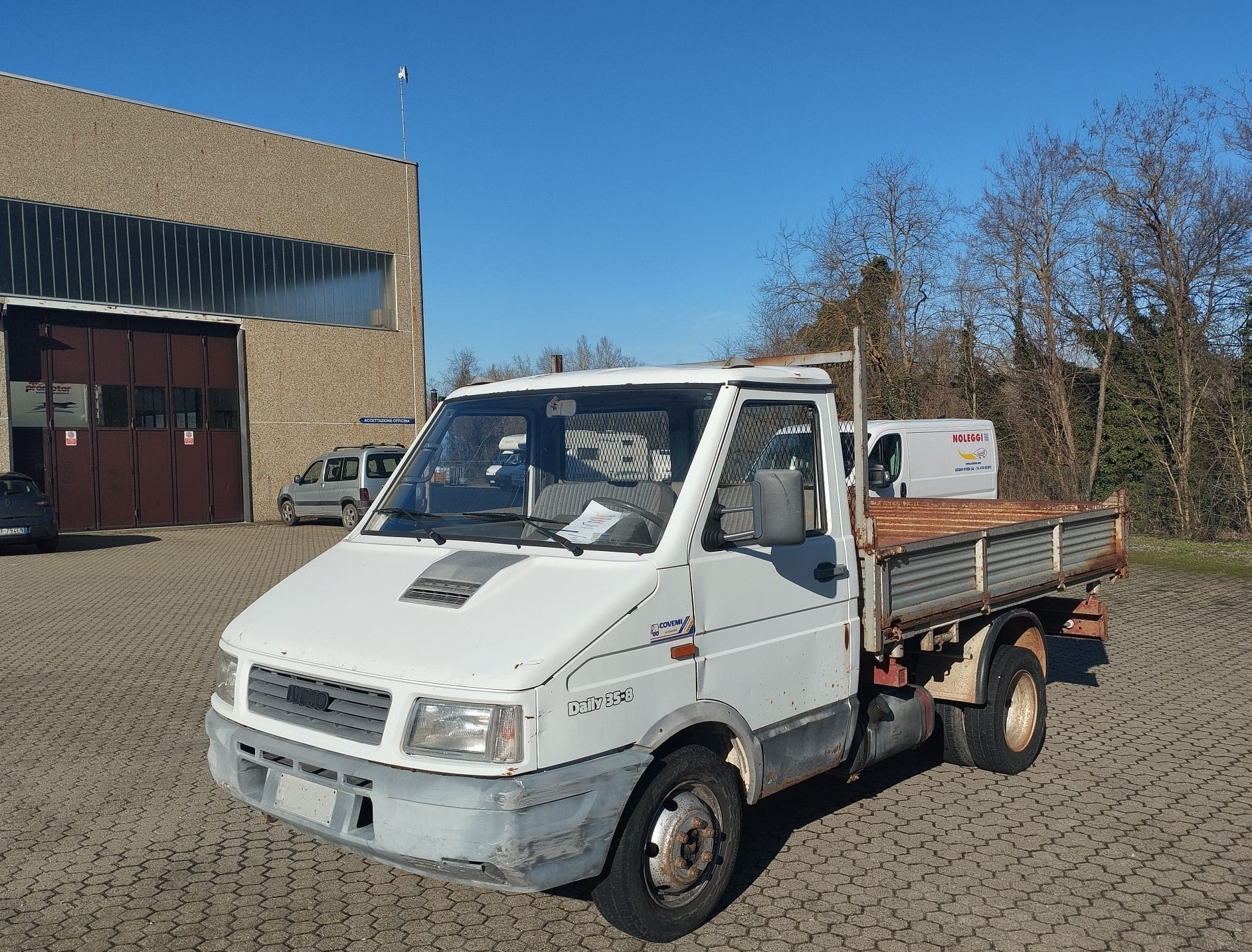 Camper Usato IVECO DAILY 35/8 RIBALTABILE TRILATERALE 1992 Coinova ...