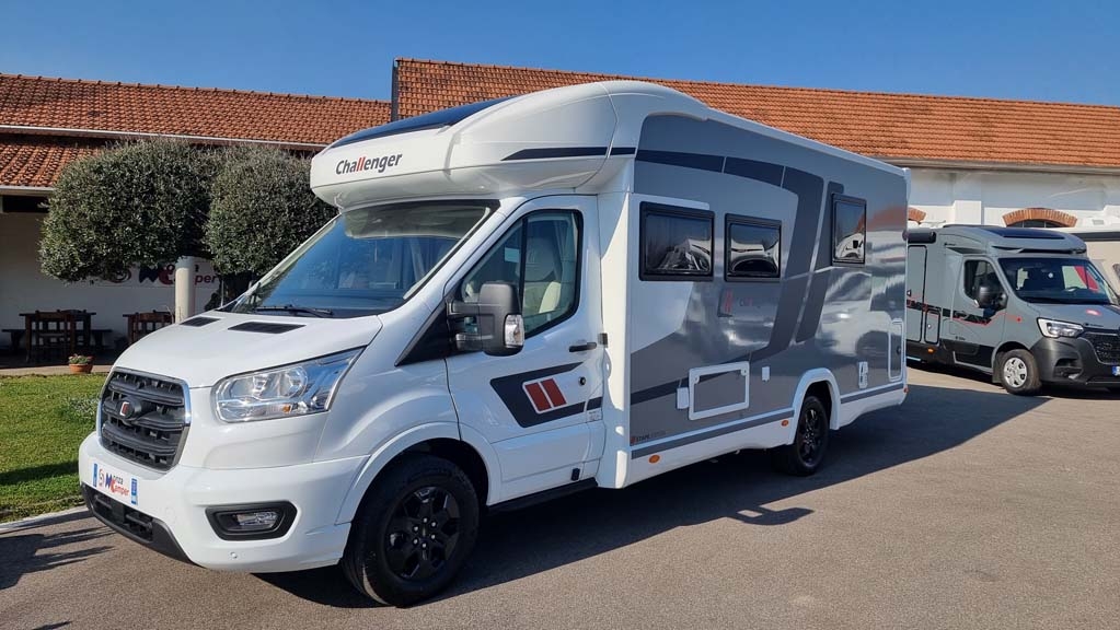 Camper Nuovo Semintegrale Challenger 328 Etape Edition 2025 Monzacamper ...