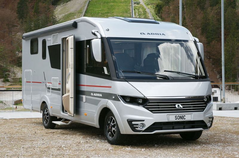 Adria Sonic Supreme L 710 SBC - Listino camper nuovi e veicoli ...